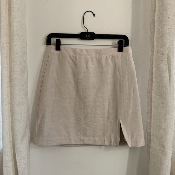 Shinestar | Skirts | Shinestar Nwot Linen Colored Notch Mini Skirt In ...